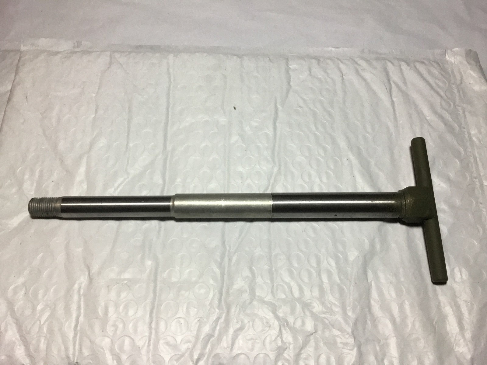 Harley WLC Front Axle w/ Handle WWII OEM# 4176-41 – Cimarron Cycle Works